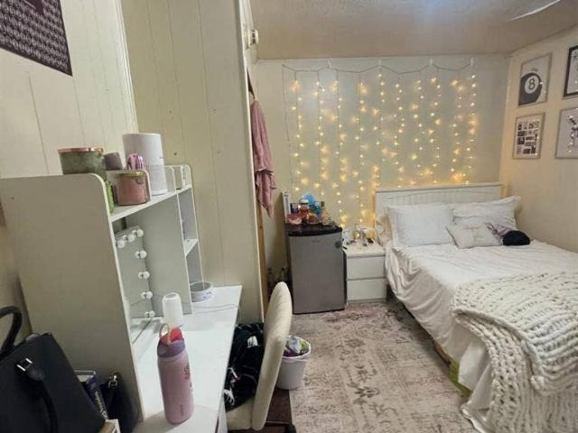 Renting a room!