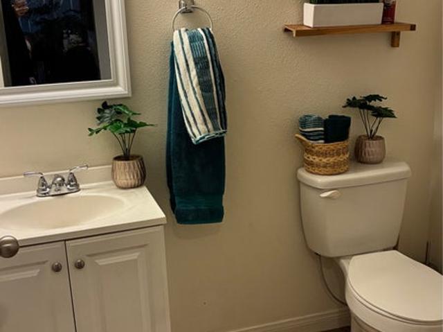 Renting Furnished Room $750