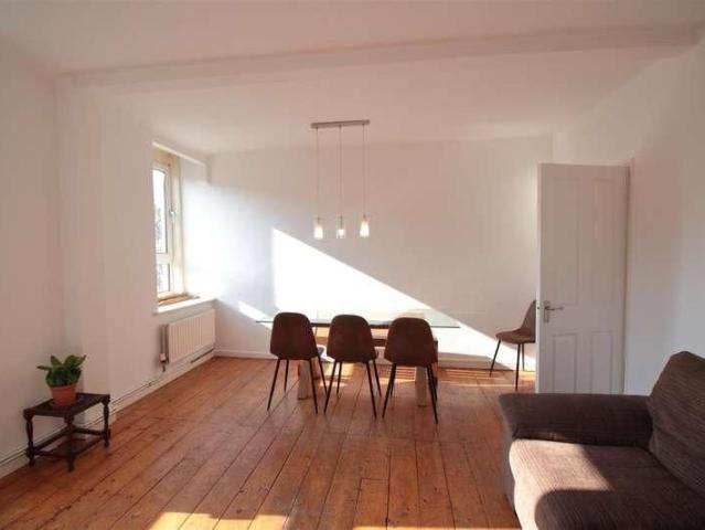 Renton Close, Brixton Hill, SW2