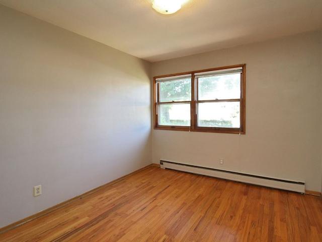 renwr09 1 Bedroom Apartment for Rent at 2404 Se 58th Ave, Portland, OR 97206 South Tabor