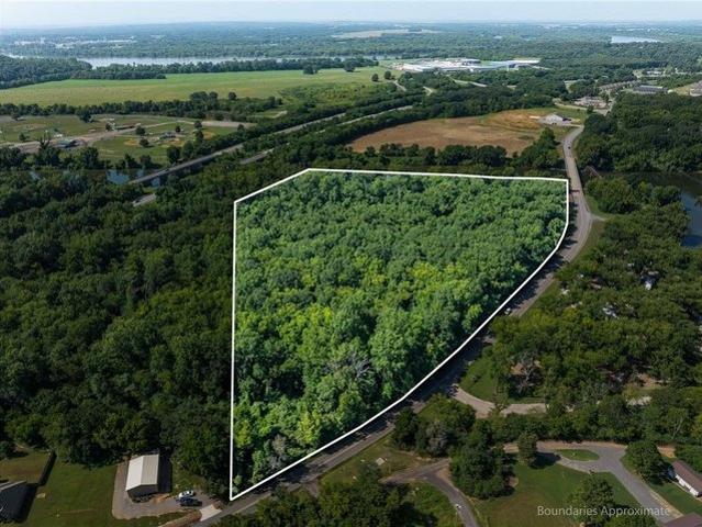 Rena Rd, Van Buren, AR 72956