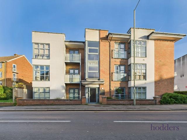 Renaissance, 52 High Street, Addlestone, Surrey KT15, 2 bed flat to rent, £1,595 pcm | PrimeLocation