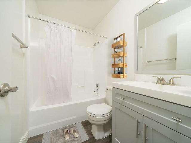 Renaissance 2 Bedroom Apartment for Rent at 305 W San Marcos Blvd, San Marcos, CA 92069