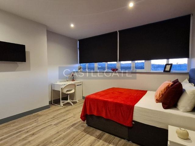 Renaissance Works, New Street, Huddersfield HD1, 3 bed shared accommodation to rent, £575 pcm | PrimeLocation