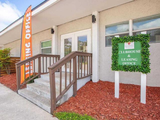Renaissance at Strawberry Creek Apartments 2 Bedroom Apartment for Rent at 7557 Arlington Expy, Jacksonville, FL 32211 Alderman Park
