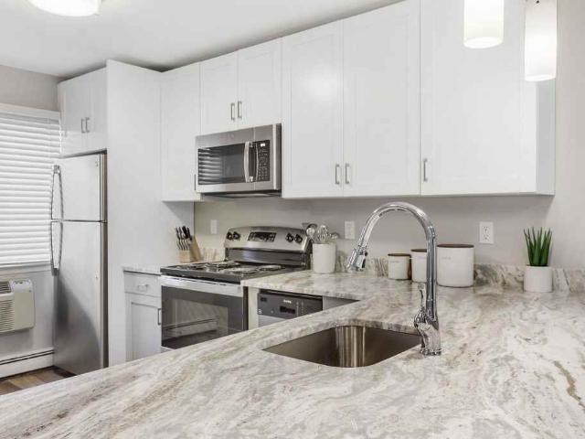 Renaissance Bay 2 Bedroom Apartment for Rent at 200 La Bonne Vie Dr, East Patchogue, NY 11772 East Patchogue