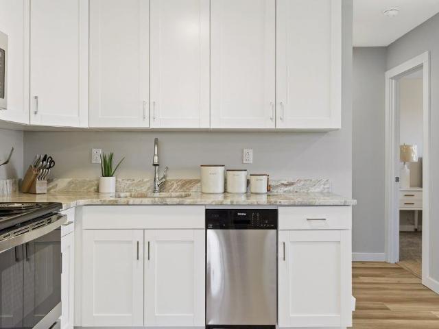Renaissance Bay 2 Bedroom Apartment for Rent at 200 La Bonne Vie Dr, East Patchogue, NY 11772 East Patchogue