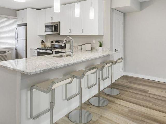 Renaissance Bay 2 Bedroom Apartment for Rent at 200 La Bonne Vie Dr, East Patchogue, NY 11772 East Patchogue