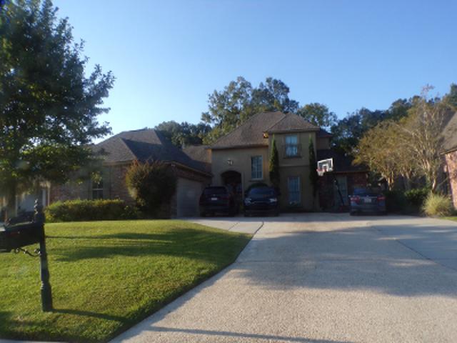 Renaissance Dr