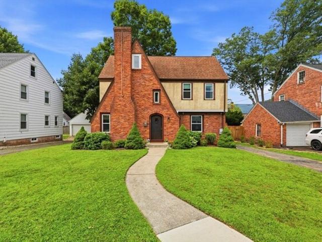 Rencelau St, Springfield, Home For Sale