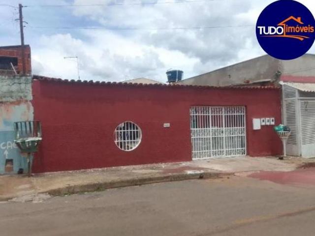 Renda de aluguel Imperdível Casa à Venda em Santa Maria DF: 4 Quartos, 2 Salas, 4 Banheiros, 3 Va