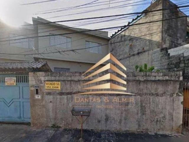 Renda garantida! Terreno com 5 casas no Jardim Lenize por R$ 650.000,00