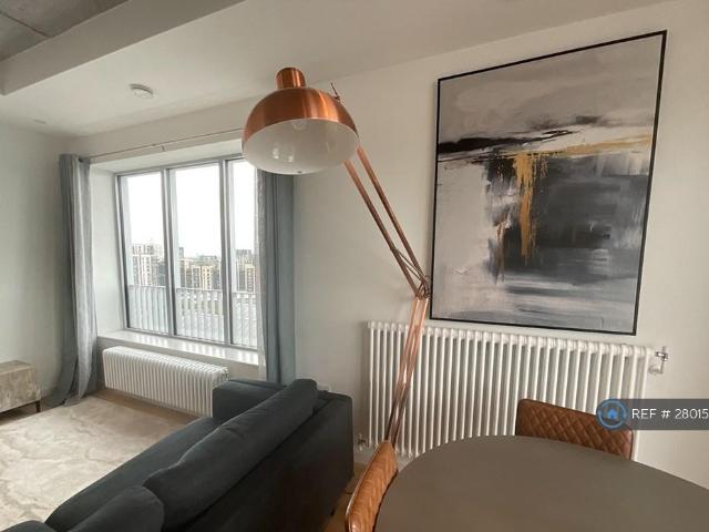 Rendel House, London, E14 1 bed flat to rent £2,330 pcm £538 pw