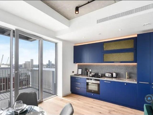 Rendel House, London, E14 1 bed flat to rent £2,330 pcm £538 pw