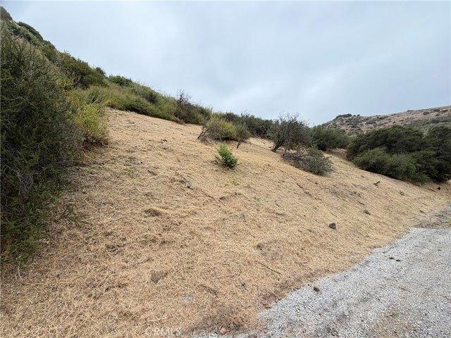 Renee Dr, Agoura Hills, CA 91301