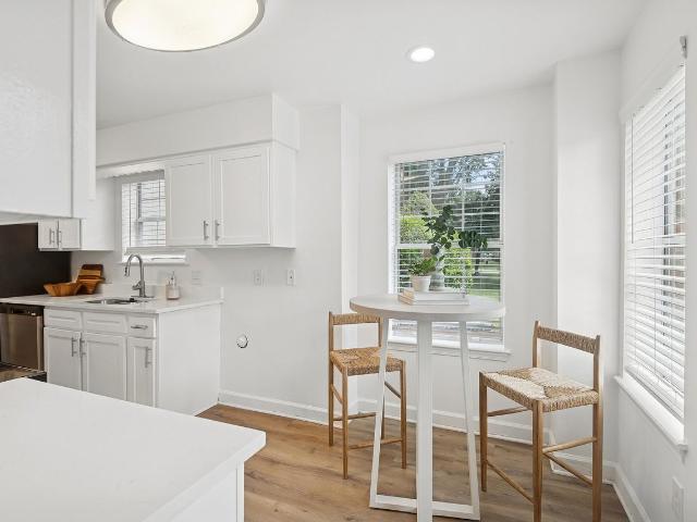 ReNew Little Creek 2 Bedroom Apartment for Rent at 6450 Crescent Way, Norfolk, VA 23513 Park Crescent