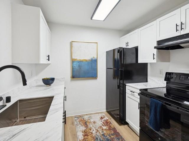 ReNew on James 1 Bedroom Apartment for Rent at 6248 S 242nd Pl, Kent, WA 98032