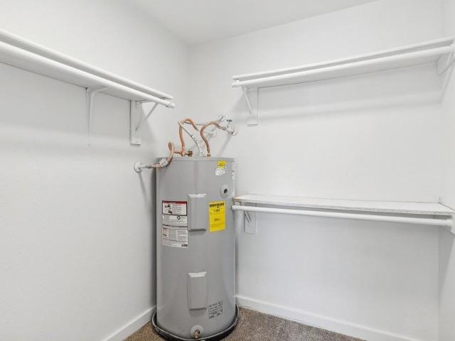 ReNew on James 1 Bedroom Apartment for Rent at 6248 S 242nd Pl, Kent, WA 98032