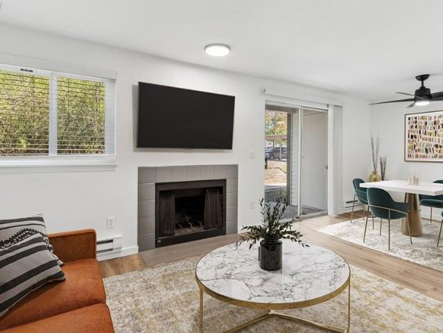 ReNew on James 3 Bedroom Apartment for Rent at 6248 S 242nd Pl, Kent, WA 98032
