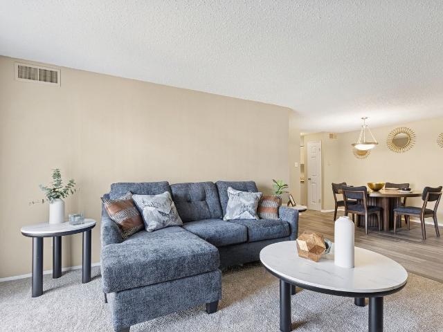 ReNew on Lindbergh 3 Bedroom Apartment for Rent at 10304 Oxford Hill Dr, Saint Louis, MO 63146