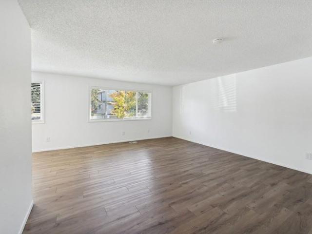 ReNew Rock Creek Townhomes 2 Bedroom Apartment for Rent at 20554 Nw Lapine Way, Oak Hills, OR 97229 Sommerset West Elmonica North