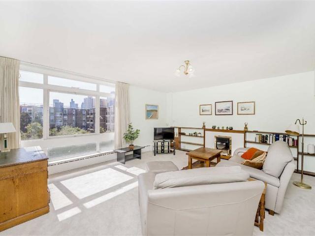 Renfrew Road, London SE11, 3 bed flat to rent, £3,200 pcm | PrimeLocation