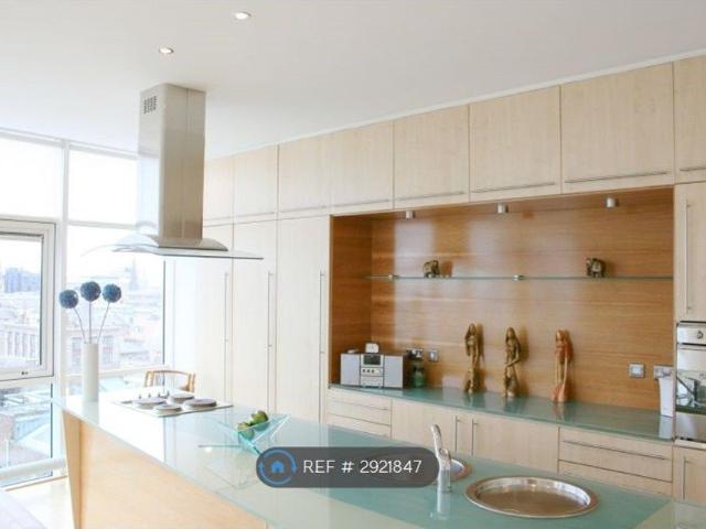Renfrew Street, Glasgow G3, Room to rent, £750 pcm | PrimeLocation