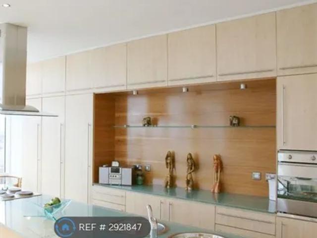 Renfrew Street, Glasgow, G3 6RB, United Kingdom | Room for rent #125788933 | Rentberry