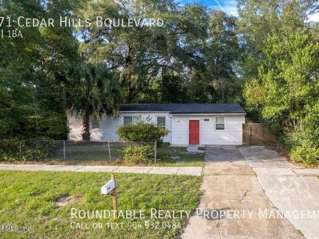 Renovated 3 bedroom/ 1 bathroom home on the Westside!