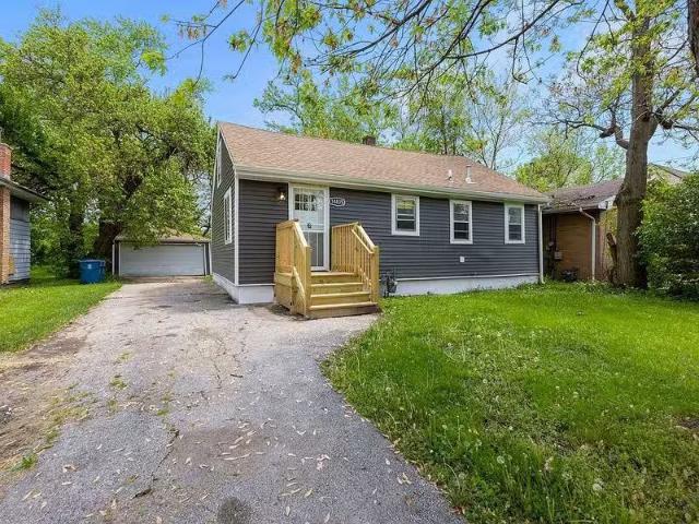 Renovated 3bed/1bath Home for Rent 14835 Riverside Dr #NA