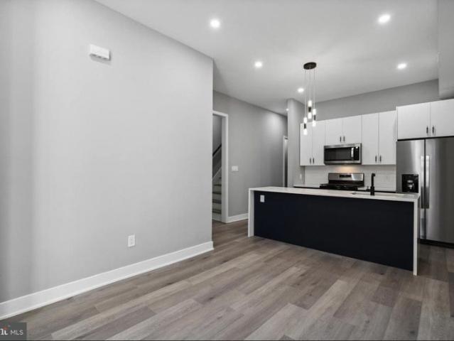 Renovated 2023 4 Bed / 3 Bath | Internet Included