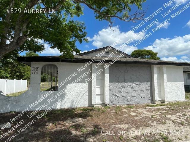 Renovated 2 Bedroom in quiet community