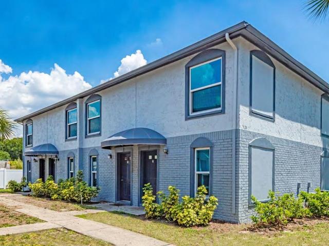 Renovated 2BR Townhome Condominium 2 Bedroom Apartment for Rent at 5112 Temple Heights Rd, Tampa, FL 33617 Terrace Park