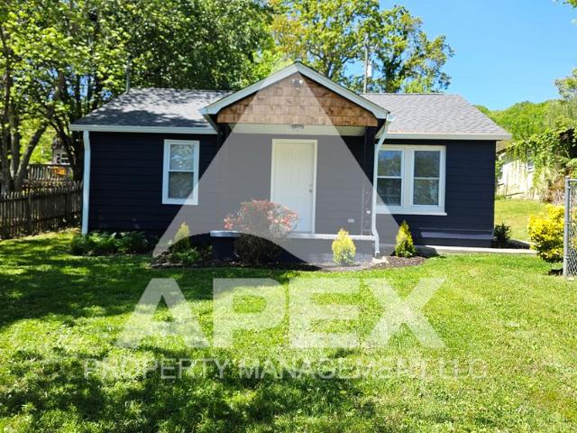 Renovated Craftsman Style 3 Bd 1.5 Ba Single Family Home in North Knox!
