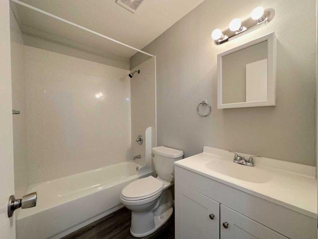 Renovated Apartments at 150 Gateway Court 3 Bedroom Apartment for Rent at 150 Gateway Ct, Stockton, CA 95207 Pacific