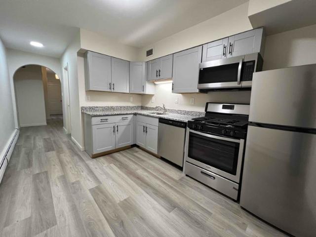 Renovated Beacon 1BR_ALL UTILITIES INCLUDED