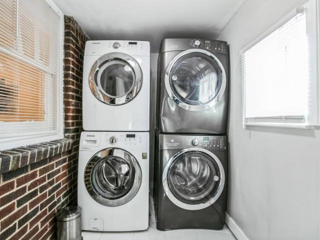 Renovated Home Close to Public Transport Smart