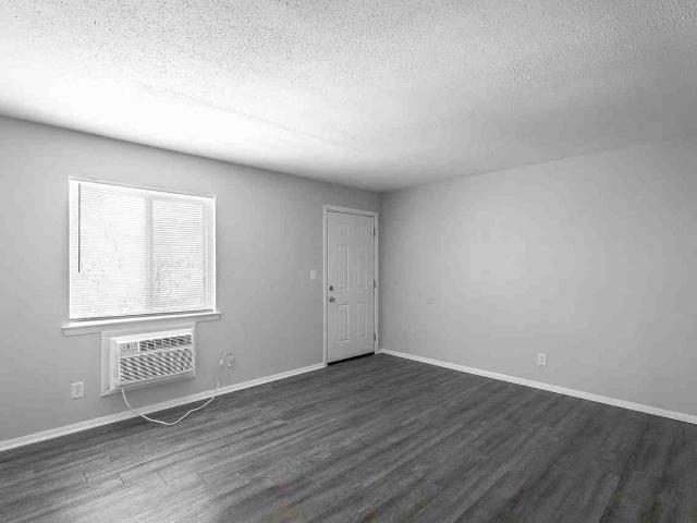 Renovated Homes in Red Bank 2 Bedroom Apartment for Rent at 113 Goodson Ave, Chattanooga, TN 37405