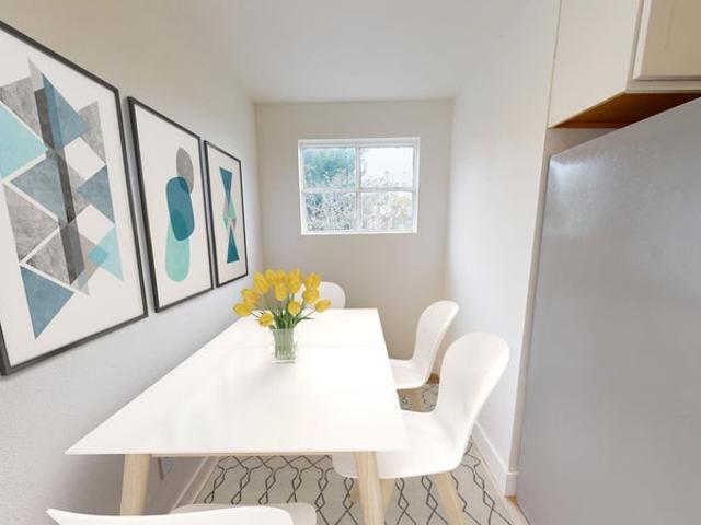 Renovated Lower Haight home with deck & fenced yar