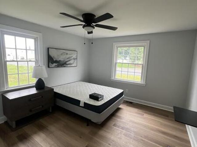Renovated Mechanicsville Home in a Quiet & Safe Neighborhood 6 miles to the City of Richmond