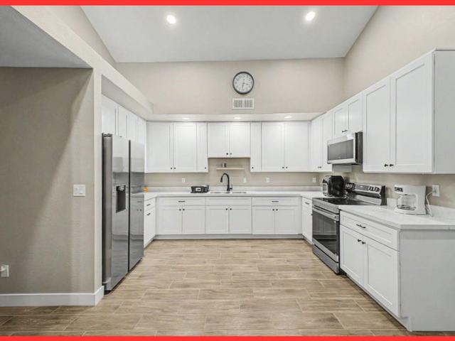Renovated Mesa Home | Private Bathroom & ️ Min