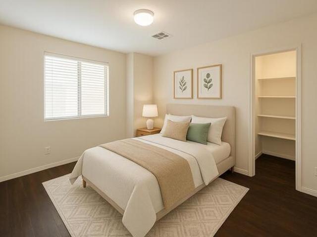 Renovated Rooms with Private Bathrooms | KING + QUEEN Beds | All Utilities Included