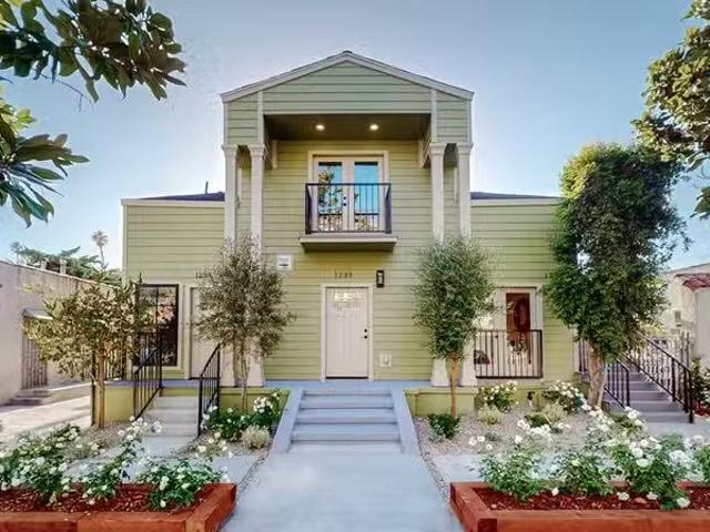 Renovated Triplex! Perfect Owner User Opportunity