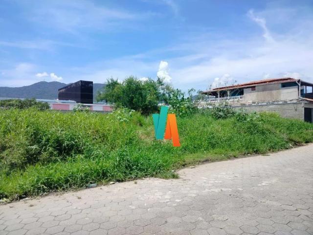 Àrea de 1.300 mts Frente para Rodovia