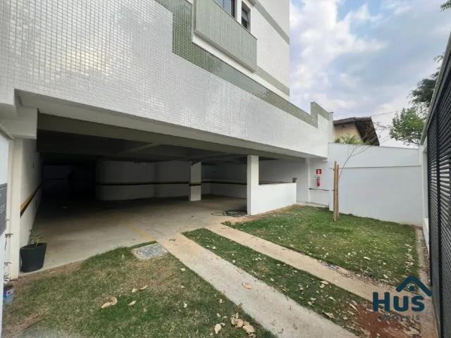Área Privativa com 3 Quartos, Suíte e 2 Vagas no Bairro Itapoã