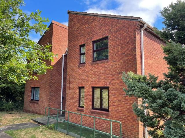 Rea Valley Drive, Birmingham B31, Studio to rent, £695 pcm | PrimeLocation