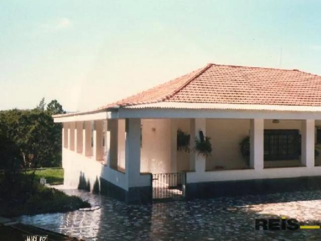 Área à venda, 17000 m² por R$ 2.000.000,00 Pinheirinhos São Roque/SP