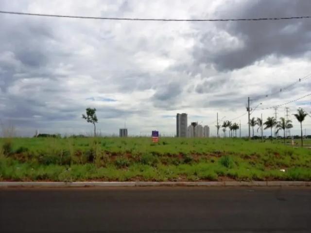 Área à venda no Bairro Cidade Jardim em Uberlândia