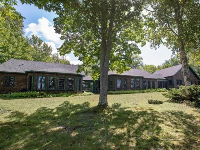 Reach Rd, Deer Isle, Home For Sale