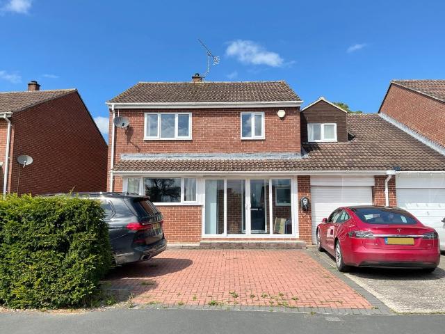 Read Mead, Glastonbury BA6, 5 bed link detached house to rent, £2,100 pcm | PrimeLocation